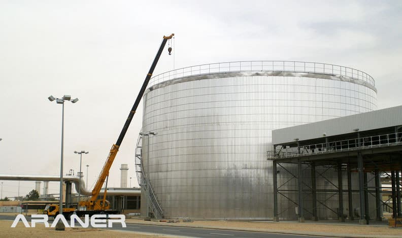 Operational considerations of TES tanks: design and service