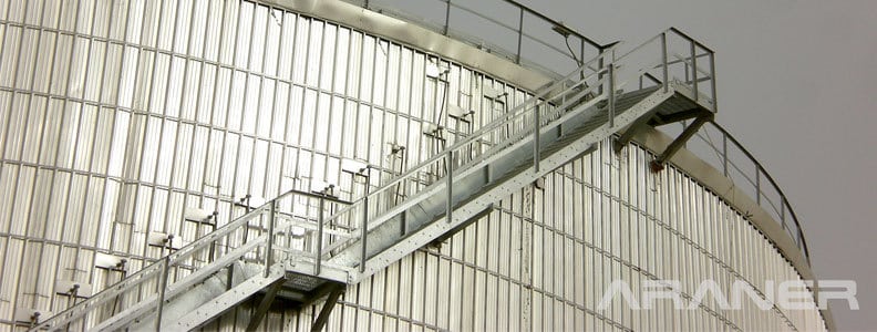 Operational considerations of TES tanks: design and service